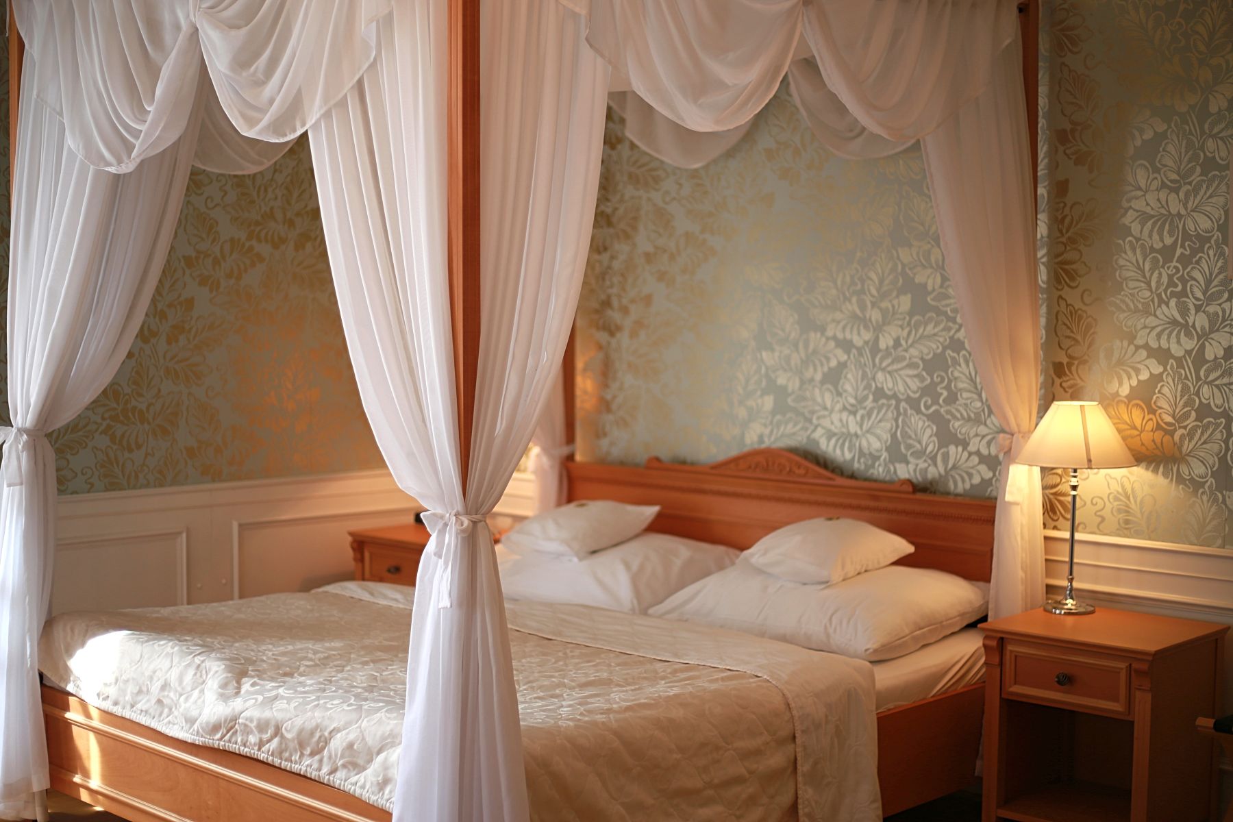 Zámecký hotel Lednice - Zámecký hotel Lednice, ubytování na zámku ...